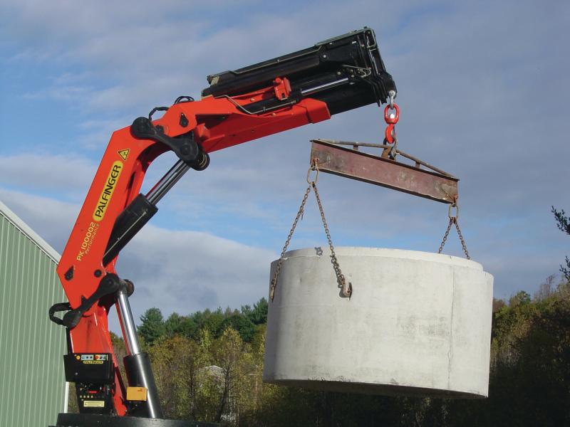 Hire Boom And Telescopic Cranes For Heavy Lifting | FeedsFloor