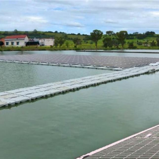 Floating PV Power Plant System | FeedsFloor